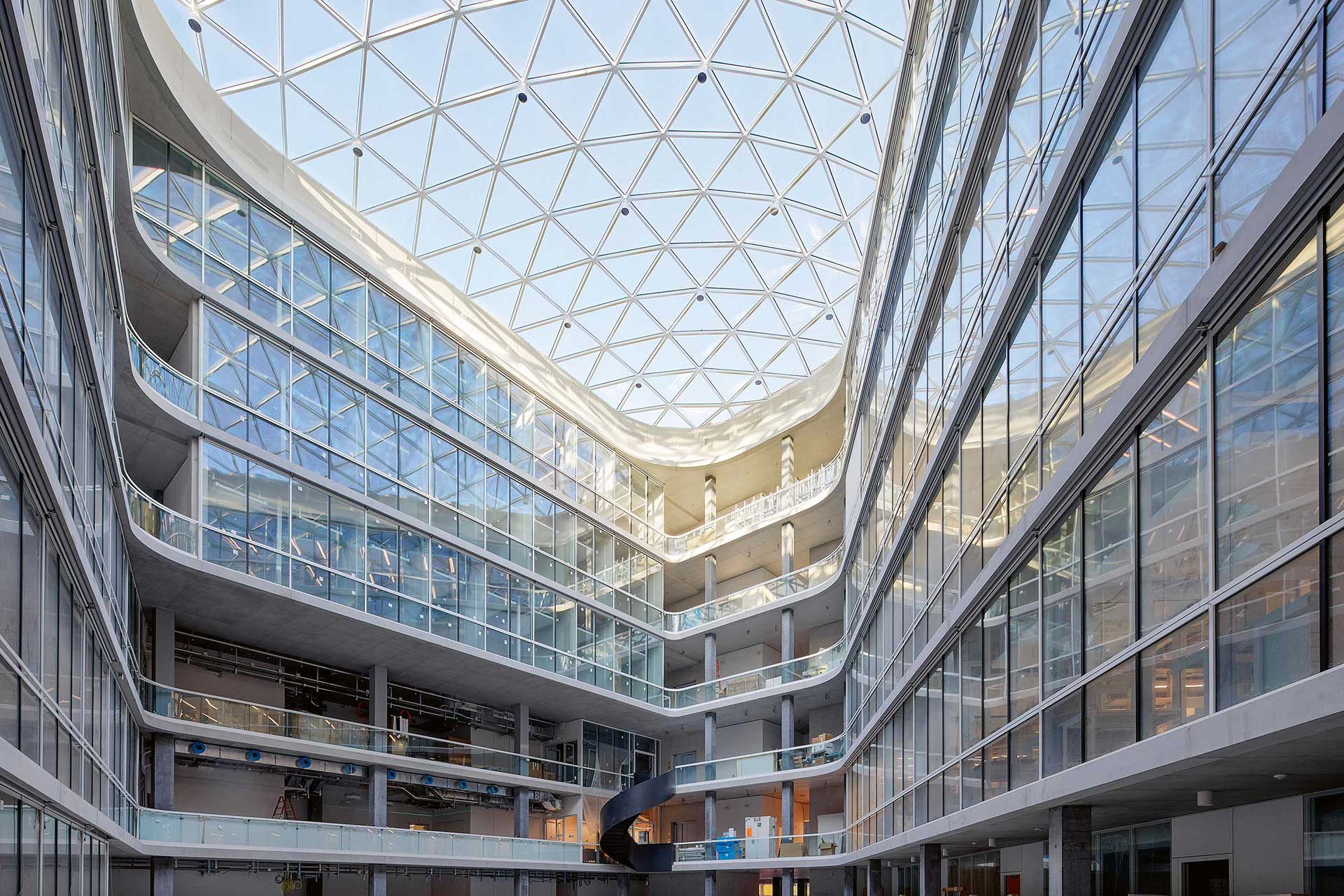 St. Galler Kantonalbank Halle | Espazium