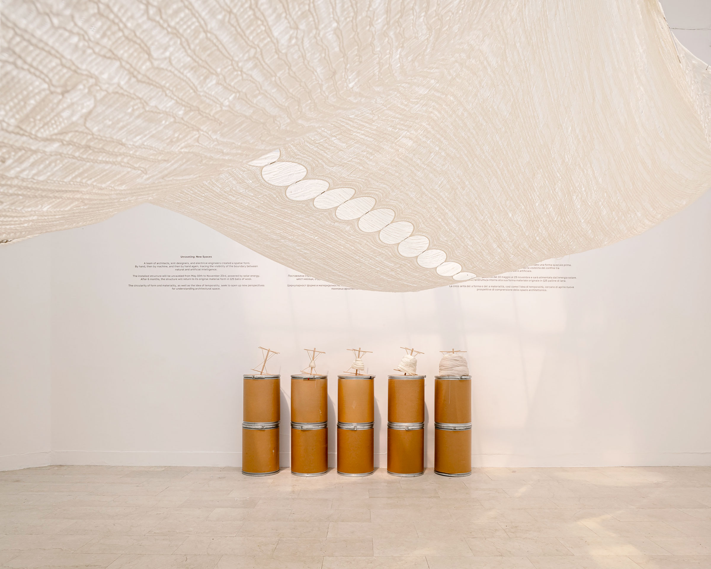 Pavillon Serbien - poetischer Kreislauf Architekturbiennale Venedig ...