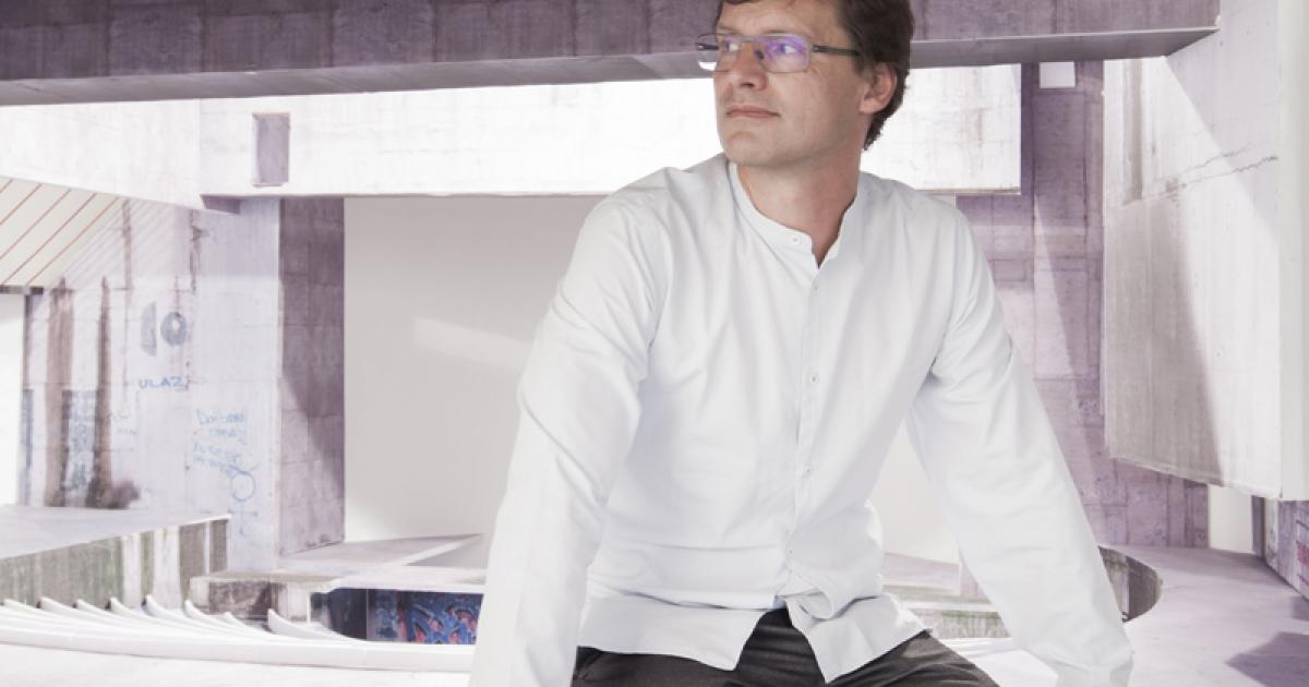 Stadtbummel mit einem Museumsdirektor Rundgang durch Basel mit Andreas ...